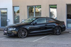 Black Audi A5 2011 in Riga, with an engine capacity of 2.70 L and mileage of 259 thousand km for 8790 €, photo 24 on AUTOMOTO.COM.LV