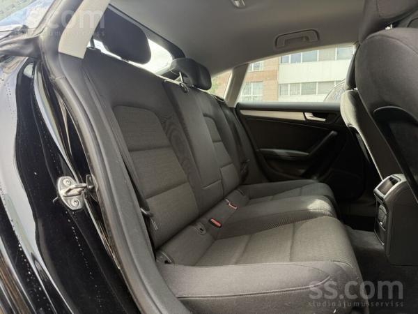 Melns Audi A5 2011 Rīga, ar dzinēja tilpumu 1.80 L un nobraukumu 0 tūkst. km par 7500 €, foto 4 vietnē AUTOMOTO.COM.LV