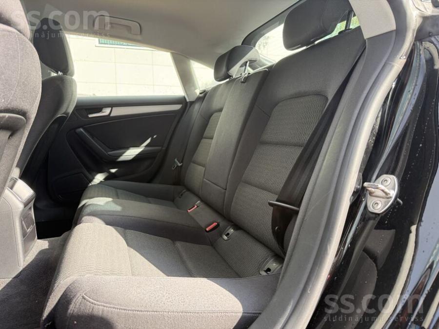 Black Audi A5 2011 in Riga, with an engine capacity of 1.80 L and mileage of 0 thousand km for 7500 €, photo 8 on AUTOMOTO.COM.LV