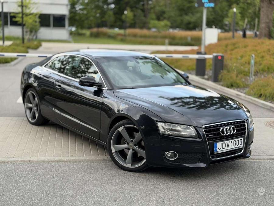 Melns Audi A5 2011 Viļņa, ar dzinēja tilpumu 3.00 L un nobraukumu 287 tūkst. km par 3900 €, foto 3 vietnē AUTOMOTO.COM.LV