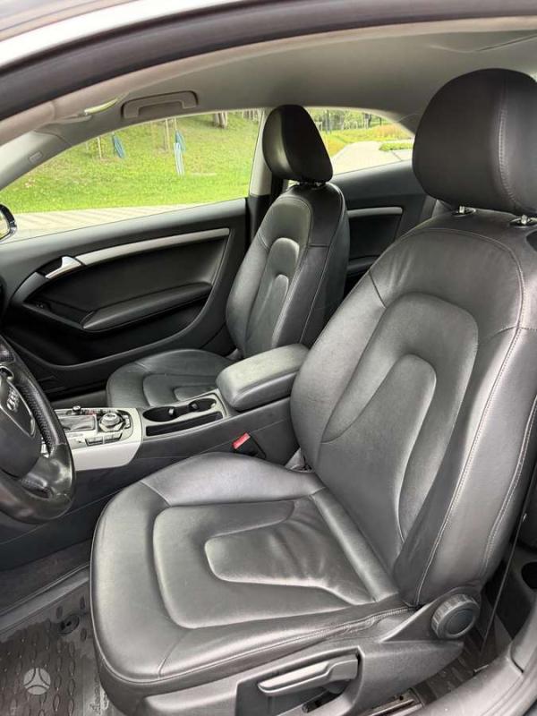 Melns Audi A5 2011 Viļņa, ar dzinēja tilpumu 3.00 L un nobraukumu 287 tūkst. km par 3900 €, foto 9 vietnē AUTOMOTO.COM.LV