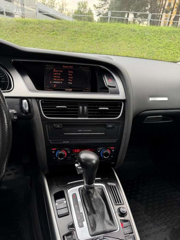 Melns Audi A5 2011 Viļņa, ar dzinēja tilpumu 3.00 L un nobraukumu 287 tūkst. km par 3900 €, foto 10 vietnē AUTOMOTO.COM.LV
