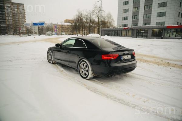 Black Audi A5 2012 in Riga, with an engine capacity of 2.00 L and mileage of 155 thousand km for 8950 €, photo 5 on AUTOMOTO.COM.LV