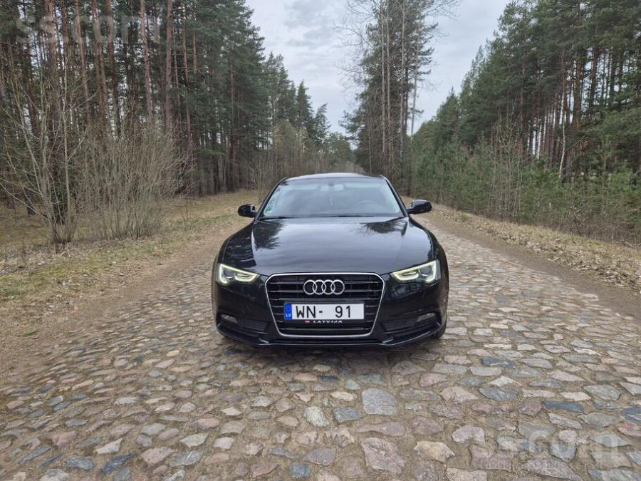 Melns Audi A5 2012 Jēkabpils, ar dzinēja tilpumu 2.00 L un nobraukumu 255 tūkst. km par 8490 €, foto 3 vietnē AUTOMOTO.COM.LV