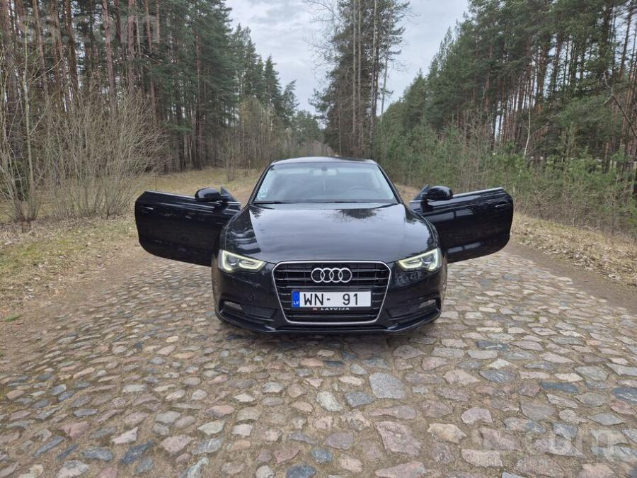 Melns Audi A5 2012 Jēkabpils, ar dzinēja tilpumu 2.00 L un nobraukumu 255 tūkst. km par 8490 €, foto 4 vietnē AUTOMOTO.COM.LV