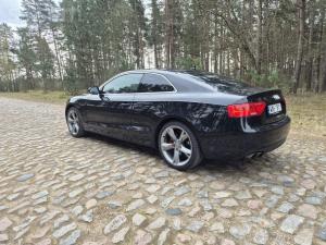 Melns Audi A5 2012 Jēkabpils, ar dzinēja tilpumu 2.00 L un nobraukumu 255 tūkst. km par 8490 €, foto 8 vietnē AUTOMOTO.COM.LV