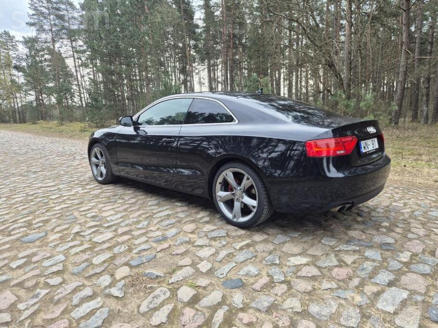 Melns Audi A5 2012 Jēkabpils, ar dzinēja tilpumu 2.00 L un nobraukumu 255 tūkst. km par 8490 €, foto 8 vietnē AUTOMOTO.COM.LV