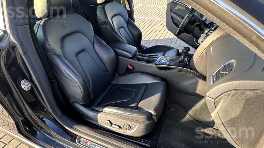 Black Audi A5 2012 in Riga, with an engine capacity of 3.00 L and mileage of 0 thousand km for 9300 €, photo 15 on AUTOMOTO.COM.LV