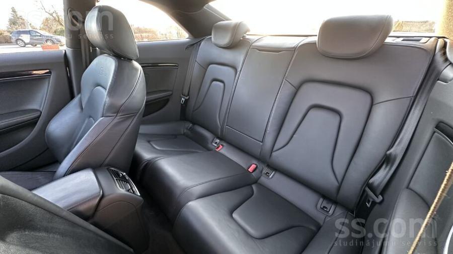 Black Audi A5 2012 in Riga, with an engine capacity of 3.00 L and mileage of 0 thousand km for 9300 €, photo 19 on AUTOMOTO.COM.LV