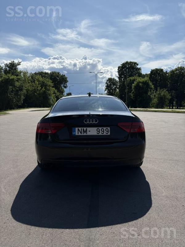 Melns Audi A5 2012 Rīga, ar dzinēja tilpumu 2.00 L un nobraukumu 267 tūkst. km par 8250 €, foto 5 vietnē AUTOMOTO.COM.LV