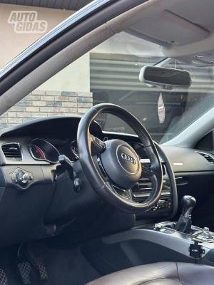 Black Audi A5 2012 in Vilnius, with an engine capacity of 2.00 L and mileage of 230 thousand km for 9999 €, photo 10 on AUTOMOTO.COM.LV