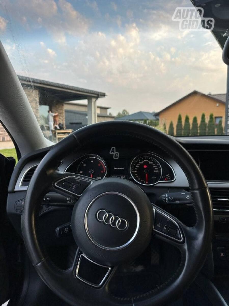Black Audi A5 2012 in Vilnius, with an engine capacity of 2.00 L and mileage of 230 thousand km for 9999 €, photo 11 on AUTOMOTO.COM.LV