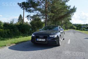 Melns Audi A5 2012 Rīga, ar dzinēja tilpumu 2.00 L un nobraukumu 204 tūkst. km par 7500 €, foto  vietnē AUTOMOTO.COM.LV