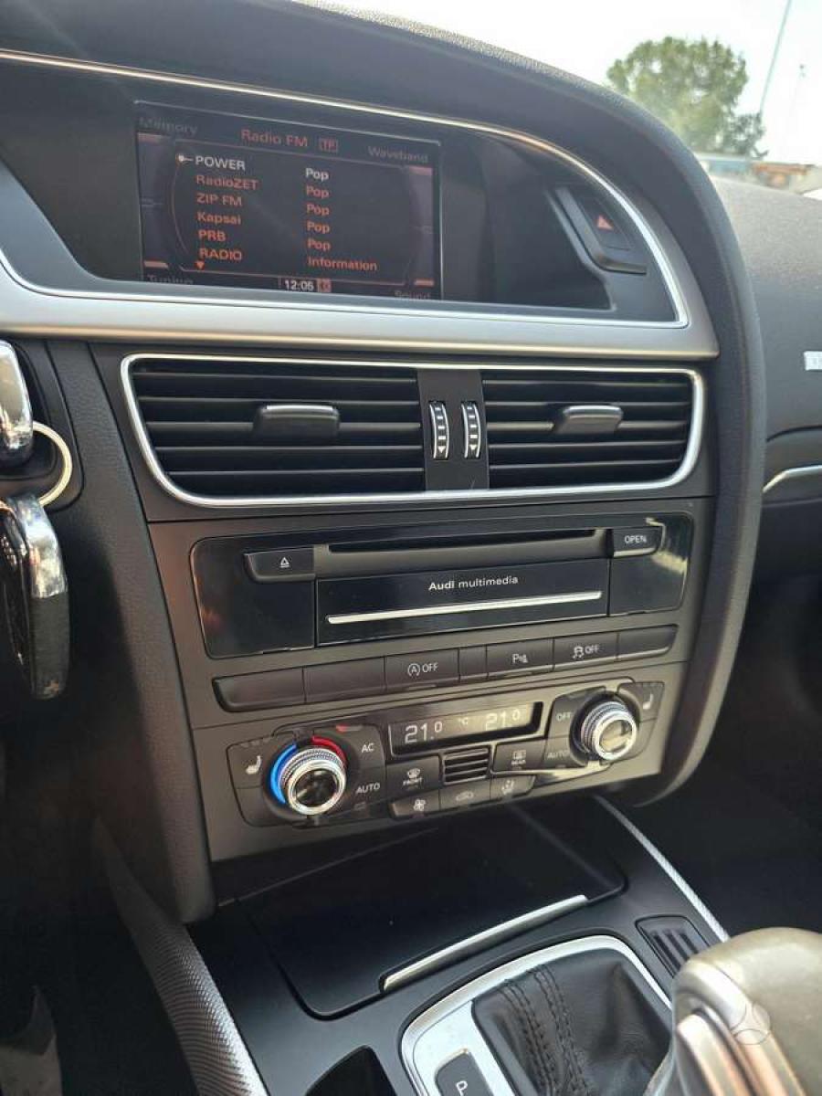 Melns Audi A5 2012 Marijampole, ar dzinēja tilpumu 2.97 L un nobraukumu 272 tūkst. km par 7250 €, foto 14 vietnē AUTOMOTO.COM.LV