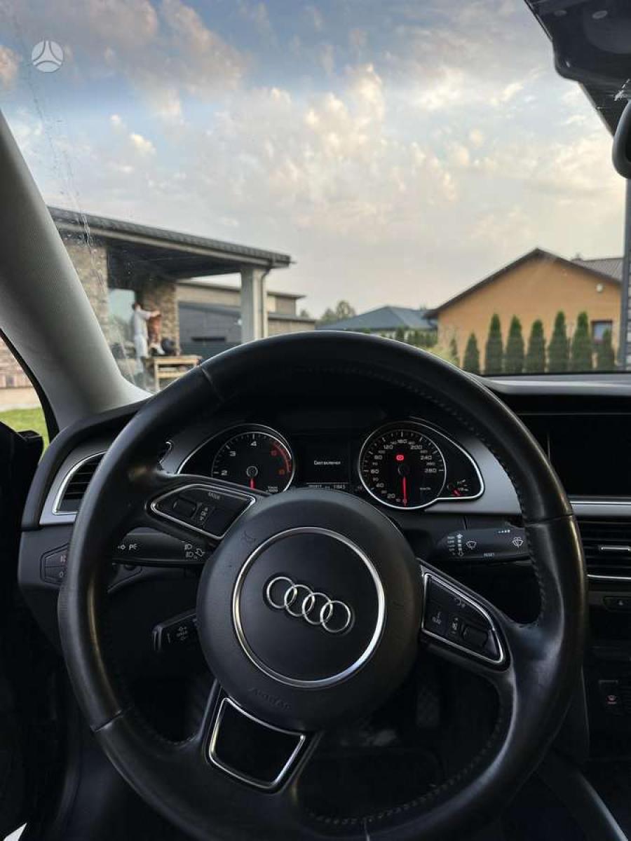 Melns Audi A5 2012 Viļņa, ar dzinēja tilpumu 1.97 L un nobraukumu 230 tūkst. km par 9900 €, foto 15 vietnē AUTOMOTO.COM.LV