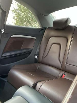 Melns Audi A5 2012 Viļņa, ar dzinēja tilpumu 1.97 L un nobraukumu 230 tūkst. km par 9900 €, foto 17 vietnē AUTOMOTO.COM.LV