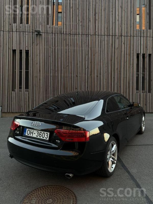 Melns Audi A5 2013 Rīga, ar dzinēja tilpumu 3.00 L un nobraukumu 226 tūkst. km par 10000 €, foto 9 vietnē AUTOMOTO.COM.LV