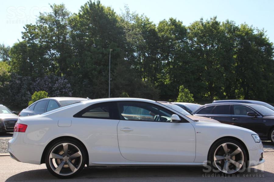 Black Audi A5 2013 in Tukums, with an engine capacity of 2.00 L and mileage of 249 thousand km for 10900 €, photo 6 on AUTOMOTO.COM.LV