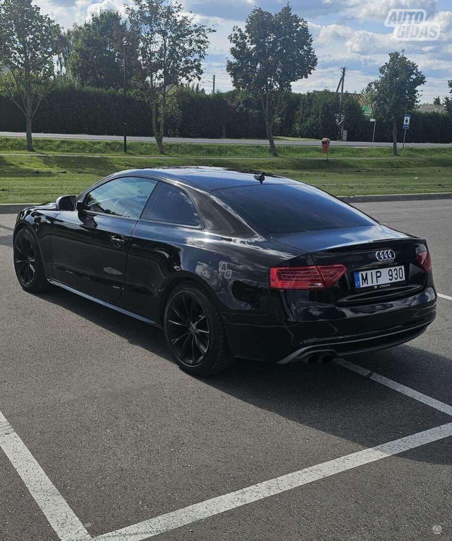 Black Audi A5 2013 in Kaunas, with an engine capacity of 2.00 L and mileage of 174 thousand km for 9000 €, photo 5 on AUTOMOTO.COM.LV