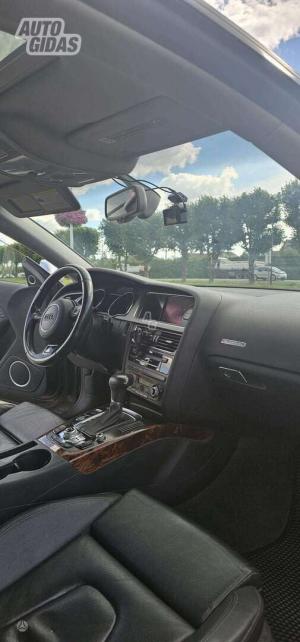 Black Audi A5 2013 in Kaunas, with an engine capacity of 2.00 L and mileage of 174 thousand km for 9000 €, photo 11 on AUTOMOTO.COM.LV