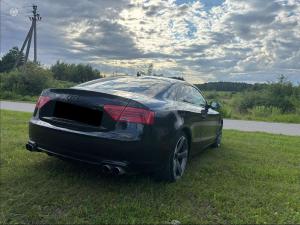 Melns Audi A5 2014 Viļņa, ar dzinēja tilpumu 1.98 L un nobraukumu 173 tūkst. km par 11600 €, foto 6 vietnē AUTOMOTO.COM.LV