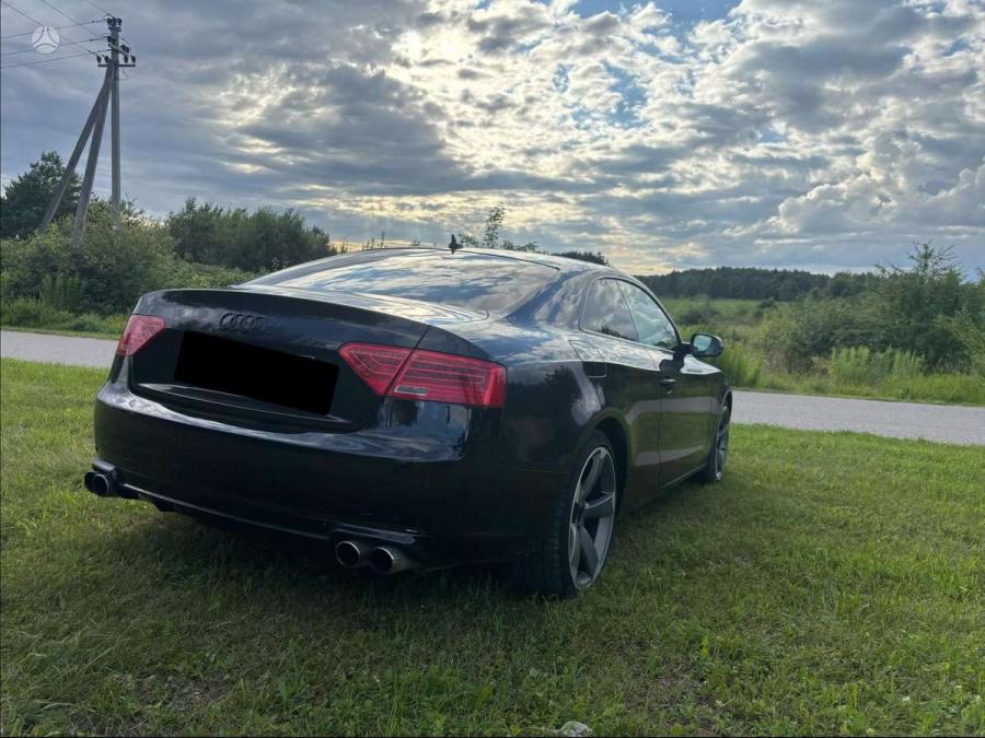 Melns Audi A5 2014 Viļņa, ar dzinēja tilpumu 1.98 L un nobraukumu 173 tūkst. km par 11600 €, foto 6 vietnē AUTOMOTO.COM.LV