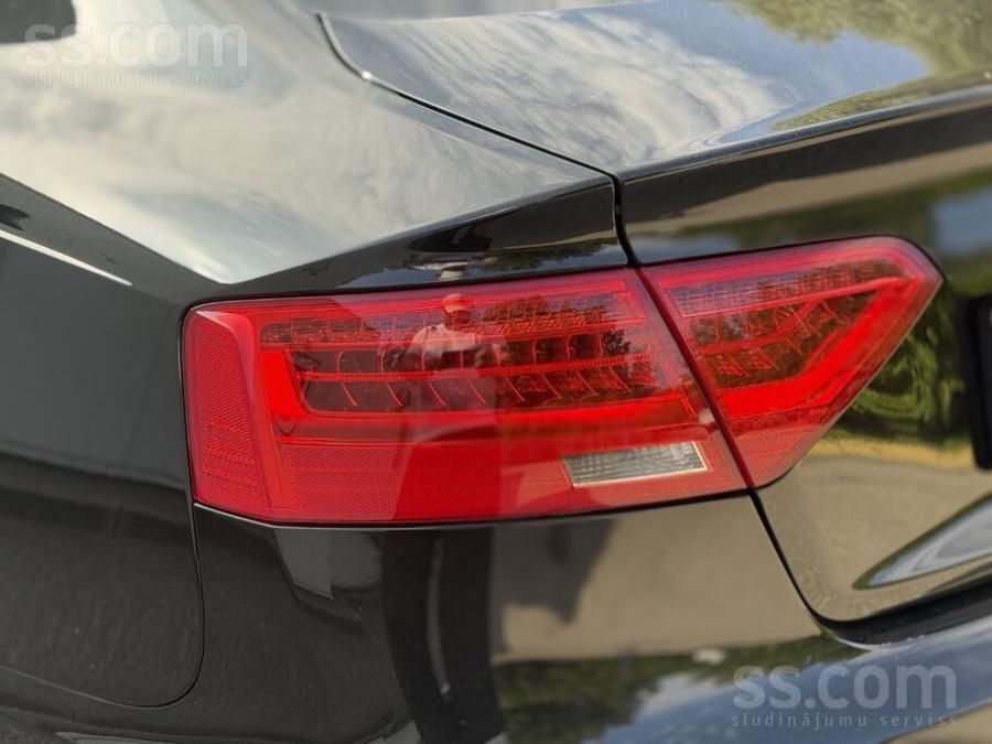 Black Audi A5 2016 in Riga, with an engine capacity of 1.80 L and mileage of 240 thousand km for 11370 €, photo 10 on AUTOMOTO.COM.LV