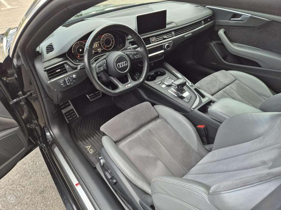 Black Audi A5 2016 in Kaunas, with an engine capacity of 2.97 L and mileage of 156 thousand km for 14900 €, photo 5 on AUTOMOTO.COM.LV
