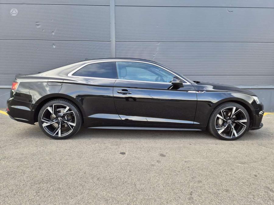 Black Audi A5 2016 in Kaunas, with an engine capacity of 2.97 L and mileage of 156 thousand km for 14900 €, photo 13 on AUTOMOTO.COM.LV