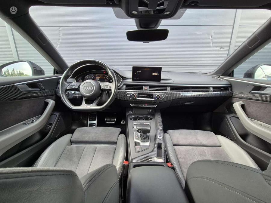 Black Audi A5 2016 in Kaunas, with an engine capacity of 2.97 L and mileage of 156 thousand km for 14900 €, photo 19 on AUTOMOTO.COM.LV