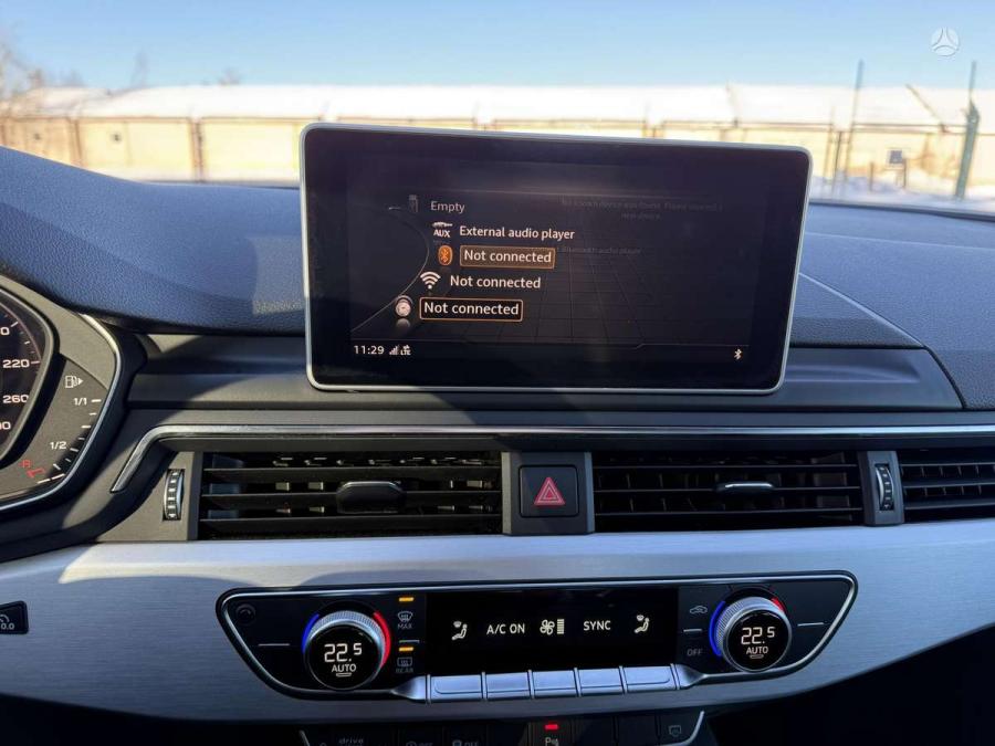 Black Audi A5 2017 in Taurage, with an engine capacity of 1.98 L and mileage of 221 thousand km for 15500 €, photo 32 on AUTOMOTO.COM.LV