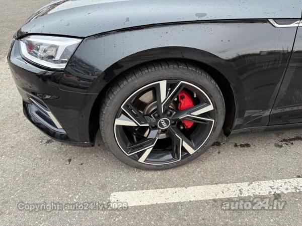 Melns Audi A5 2018 Tallina, ar dzinēja tilpumu 2.00 L un nobraukumu 78 tūkst. km par 35000 €, foto 4 vietnē AUTOMOTO.COM.LV