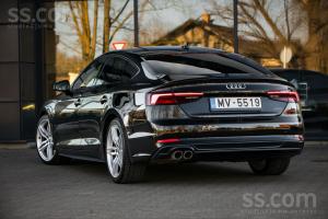 Black Audi A5 2018 in Jelgava, with an engine capacity of 3.00 L and mileage of 181 thousand km for 26400 €, photo 36 on AUTOMOTO.COM.LV