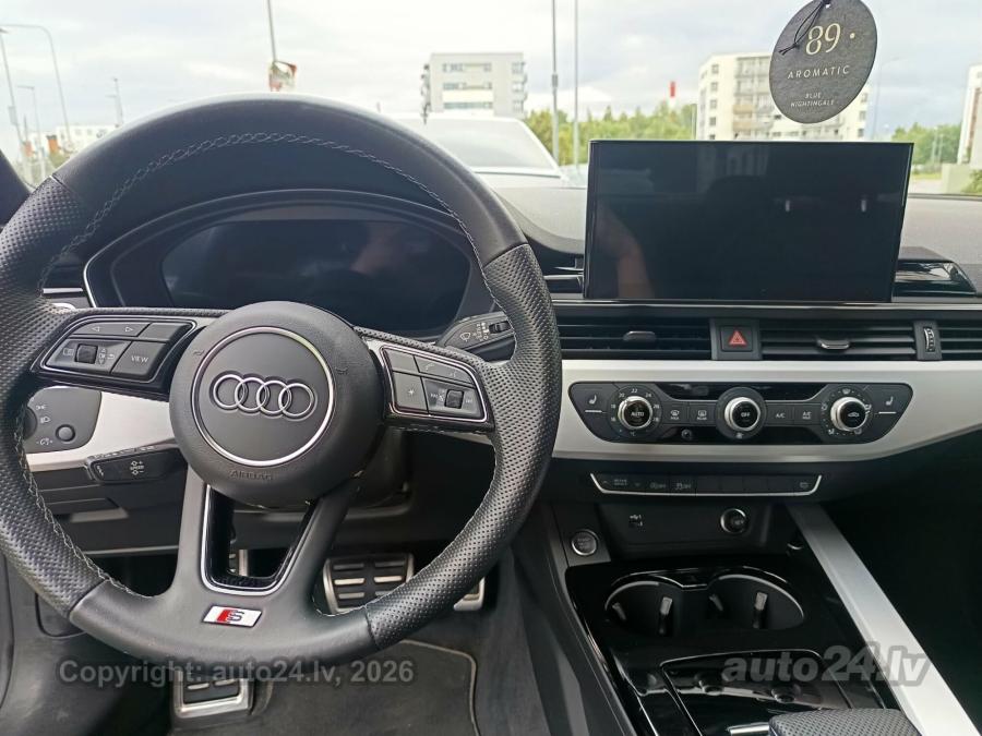 Melns Audi A5 2022 Tallina, ar dzinēja tilpumu 2.00 L un nobraukumu 24 tūkst. km par 31700 €, foto 8 vietnē AUTOMOTO.COM.LV