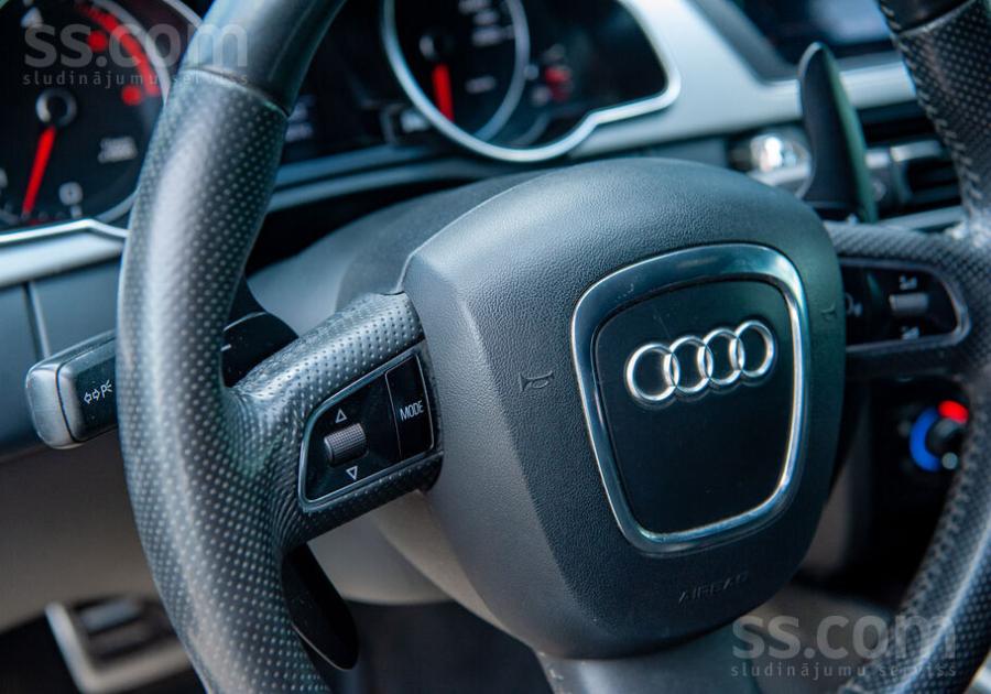 Black Audi A5 2009 in Cesis, with an engine capacity of 3.00 L and mileage of 219 thousand km for 6900 €, photo 17 on AUTOMOTO.COM.LV