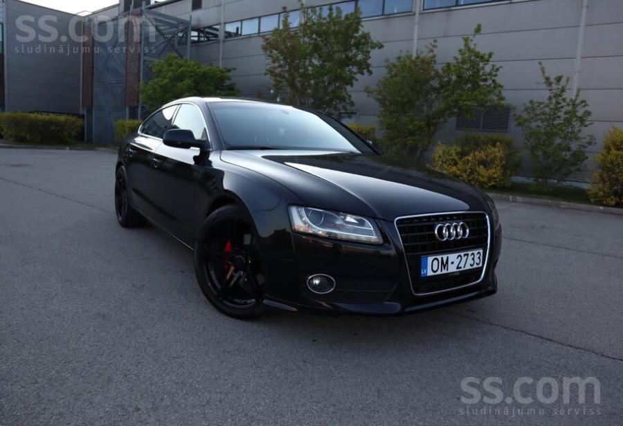 Black Audi A5 2009 in Riga, with an engine capacity of 3.00 L and mileage of 319 thousand km for 7990 €, photo 3 on AUTOMOTO.COM.LV