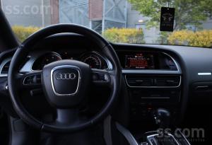 Black Audi A5 2009 in Riga, with an engine capacity of 3.00 L and mileage of 319 thousand km for 7990 €, photo 12 on AUTOMOTO.COM.LV
