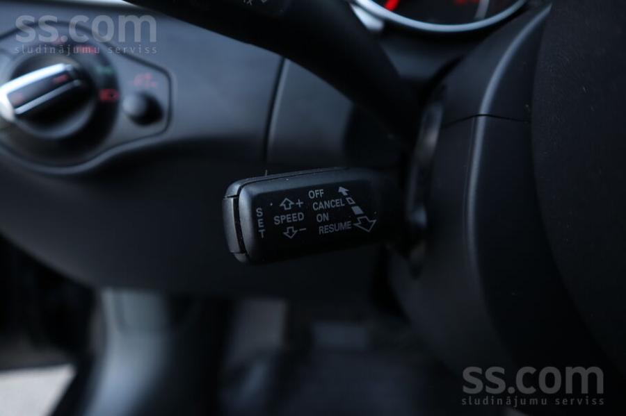 Black Audi A5 2009 in Riga, with an engine capacity of 3.00 L and mileage of 319 thousand km for 7990 €, photo 18 on AUTOMOTO.COM.LV