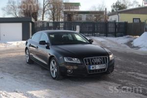 Melns Audi A5 2009 Liepāja, ar dzinēja tilpumu 3.00 L un nobraukumu 303 tūkst. km par 7500 €, foto  vietnē AUTOMOTO.COM.LV