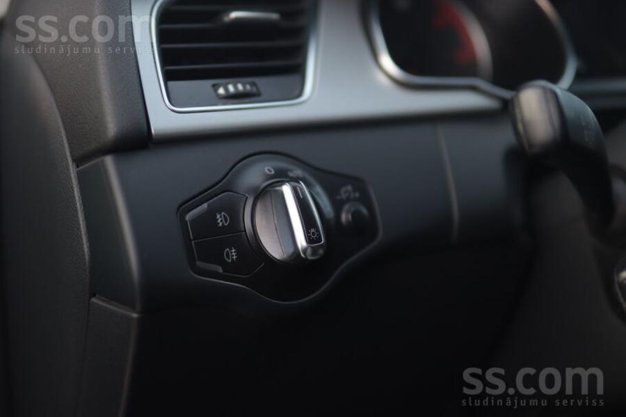 Black Audi A5 2009 in Liepaja, with an engine capacity of 3.00 L and mileage of 303 thousand km for 7500 €, photo 13 on AUTOMOTO.COM.LV