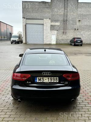 Black Audi A5 2009 in Liepaja, with an engine capacity of 3.00 L and mileage of 303 thousand km for 7500 €, photo 14 on AUTOMOTO.COM.LV