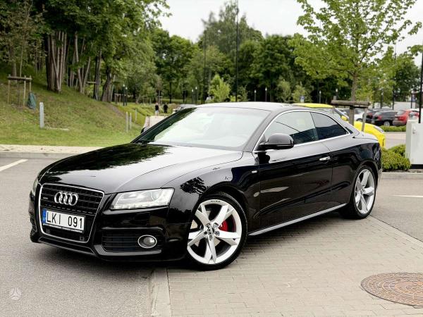 Black Audi A5 2009 in Vilnius, with an engine capacity of 0.00 L and mileage of 293 thousand km for 3900 €, photo 2 on AUTOMOTO.COM.LV