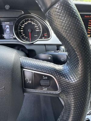 Black Audi A5 2009 in Vilnius, with an engine capacity of 3.00 L and mileage of 245 thousand km for 7650 €, photo 16 on AUTOMOTO.COM.LV