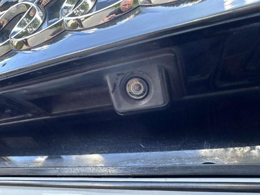 Black Audi A5 2009 in Vilnius, with an engine capacity of 3.00 L and mileage of 245 thousand km for 7650 €, photo 18 on AUTOMOTO.COM.LV