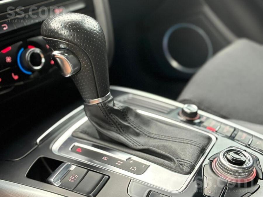 Melns Audi A5 2010 Kuldīga, ar dzinēja tilpumu 2.00 L un nobraukumu 271 tūkst. km par 8990 €, foto 21 vietnē AUTOMOTO.COM.LV
