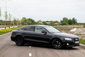 Melns Audi A5 2010 Liepāja, ar dzinēja tilpumu 2.00 L un nobraukumu 283 tūkst. km par 8800 €, foto 3 vietnē AUTOMOTO.COM.LV