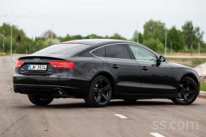 Melns Audi A5 2010 Liepāja, ar dzinēja tilpumu 2.00 L un nobraukumu 283 tūkst. km par 8800 €, foto 4 vietnē AUTOMOTO.COM.LV
