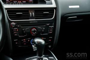 Melns Audi A5 2010 Liepāja, ar dzinēja tilpumu 2.00 L un nobraukumu 283 tūkst. km par 8800 €, foto 14 vietnē AUTOMOTO.COM.LV