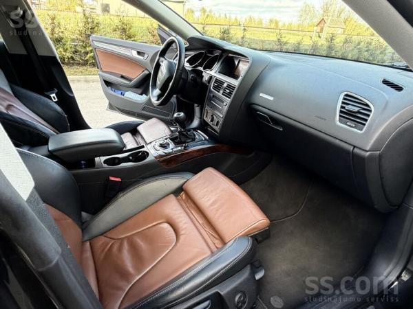 Melns Audi A5 2010 Daugavpils, ar dzinēja tilpumu 2.70 L un nobraukumu 306 tūkst. km par 7100 €, foto 7 vietnē AUTOMOTO.COM.LV