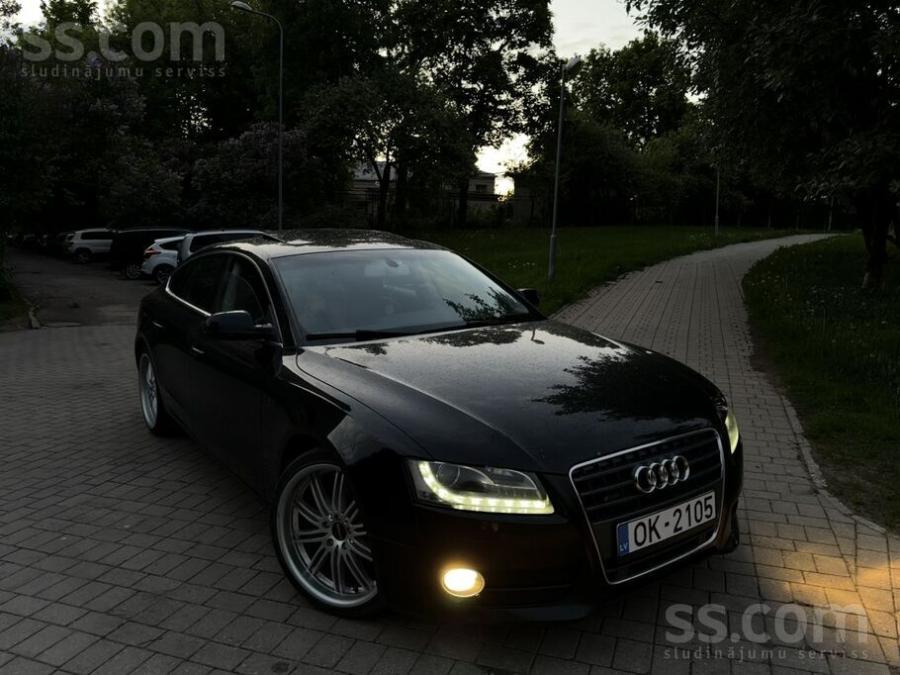 Black Audi A5 2010 in Daugavpils, with an engine capacity of 2.70 L and mileage of 306 thousand km for 7100 €, photo 10 on AUTOMOTO.COM.LV